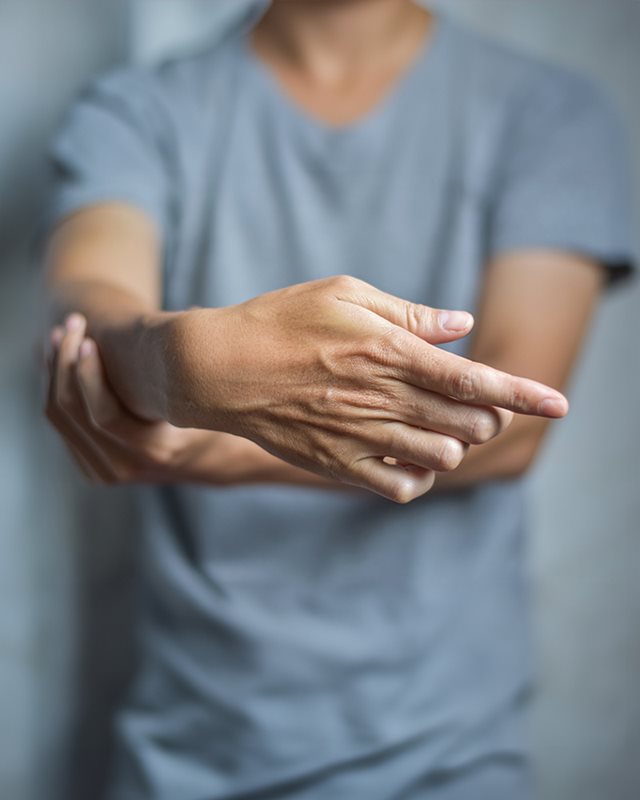 Common hand conditions with Mr Andy Ang